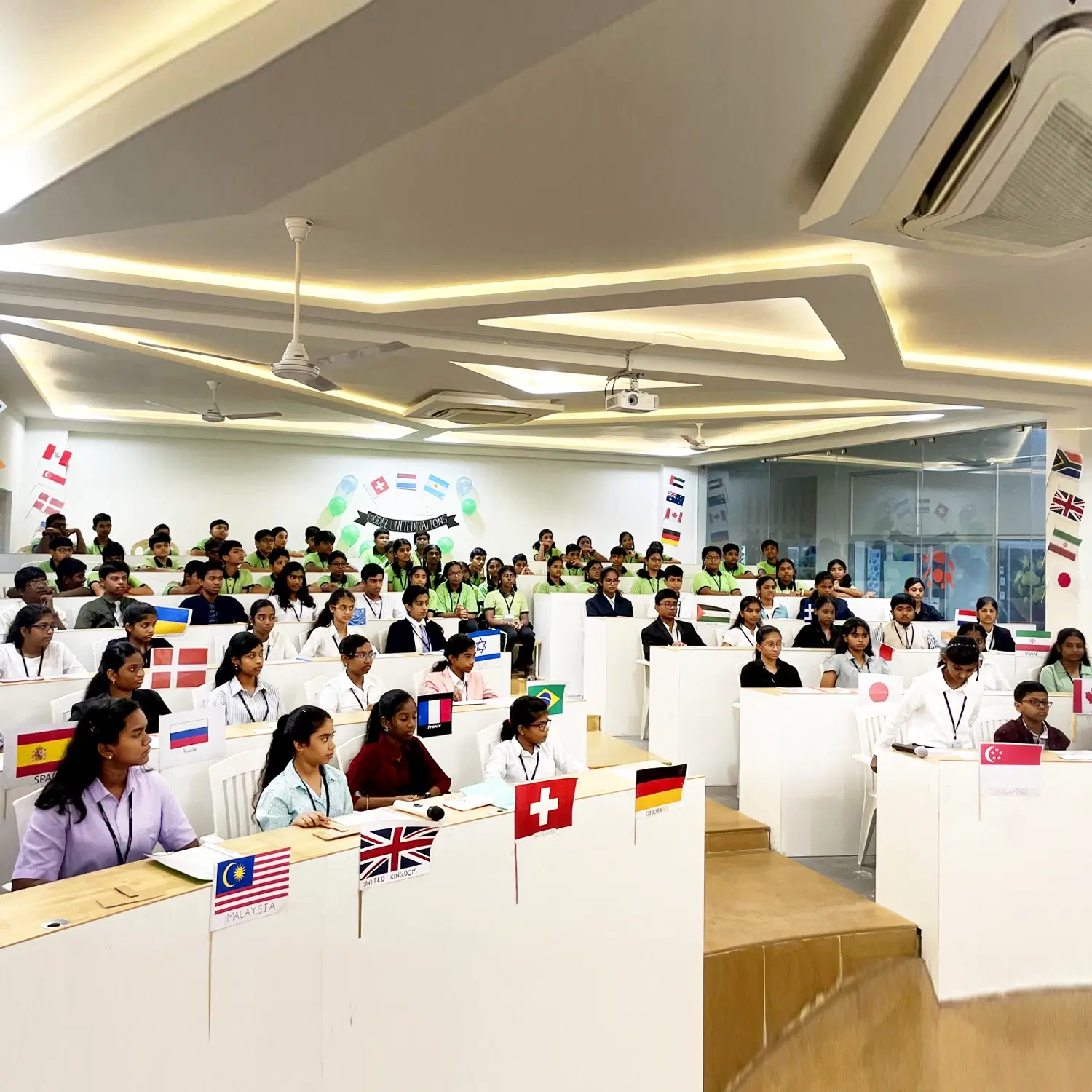 Best CBSE and Cambridge School in Chennai | Trileaves